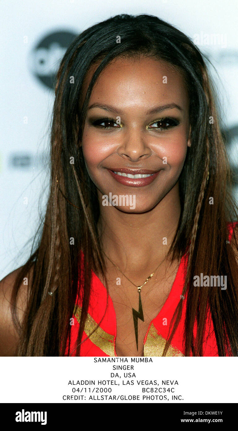 Singer samantha mumba hi-res stock photography and images - Alamy