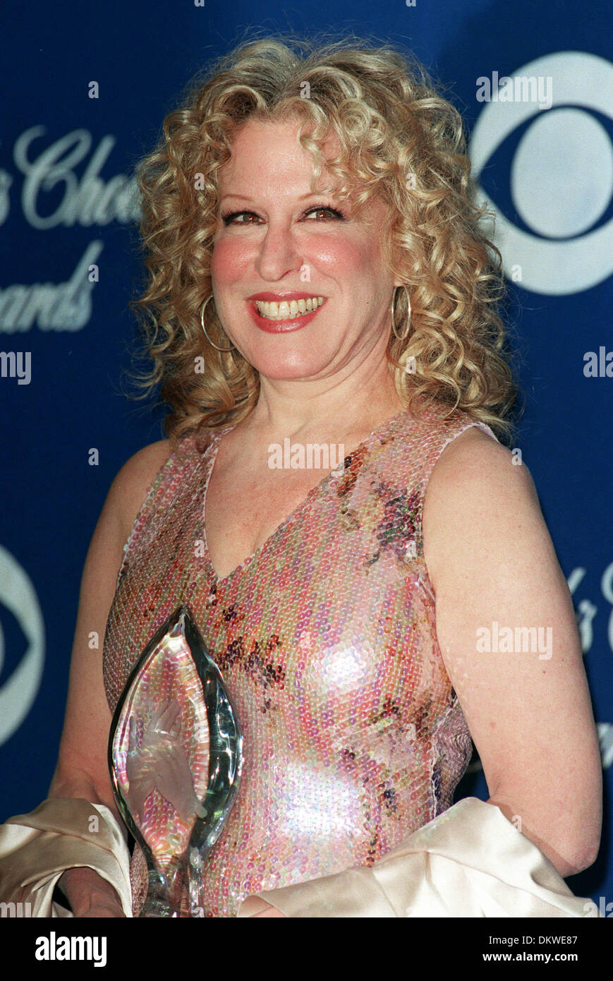 BETTE MIDLER.SINGER/ACTRESS.PASADENA, LOS ANGELES, USA.07/01/2001 ...