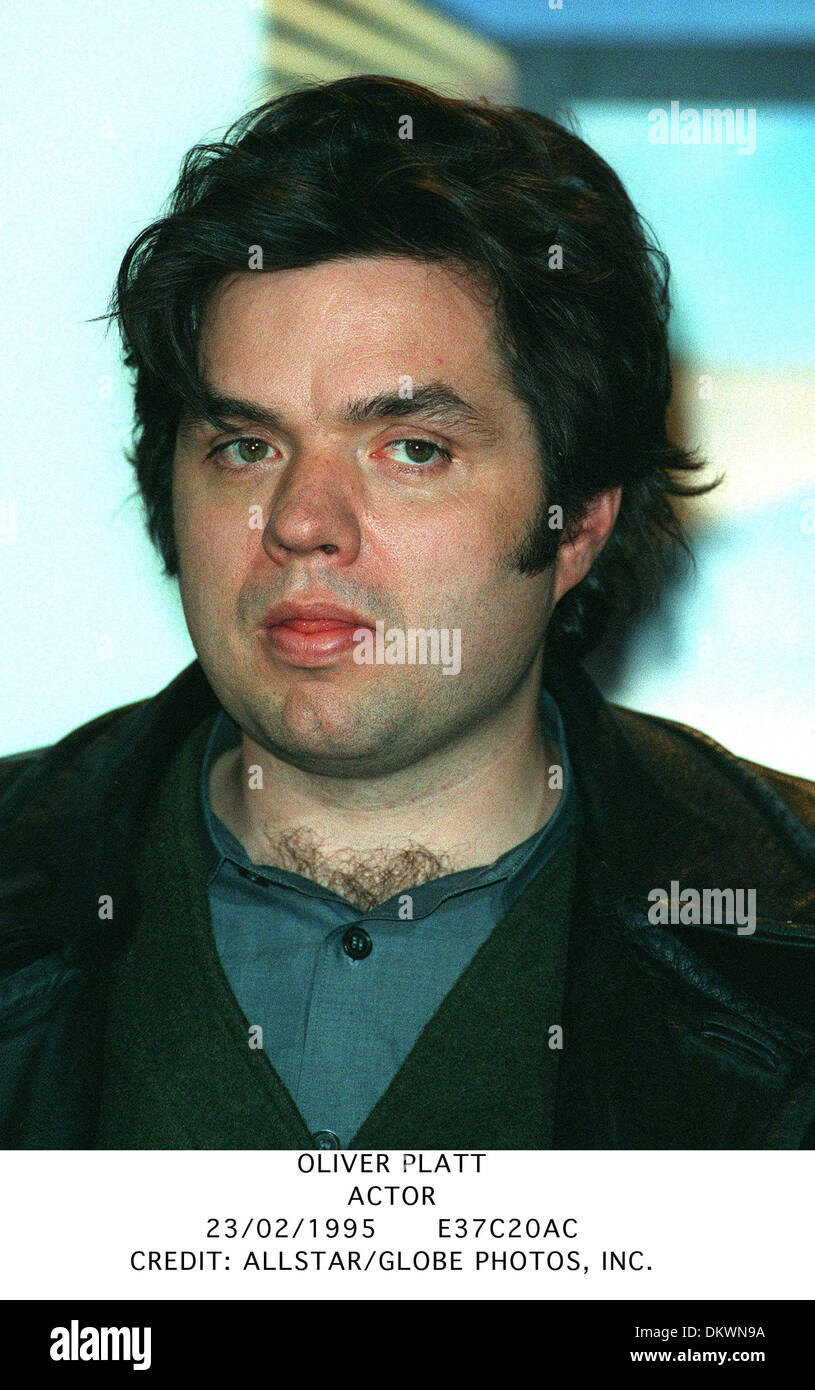 Actor oliver platt hi-res stock photography and images - Alamy