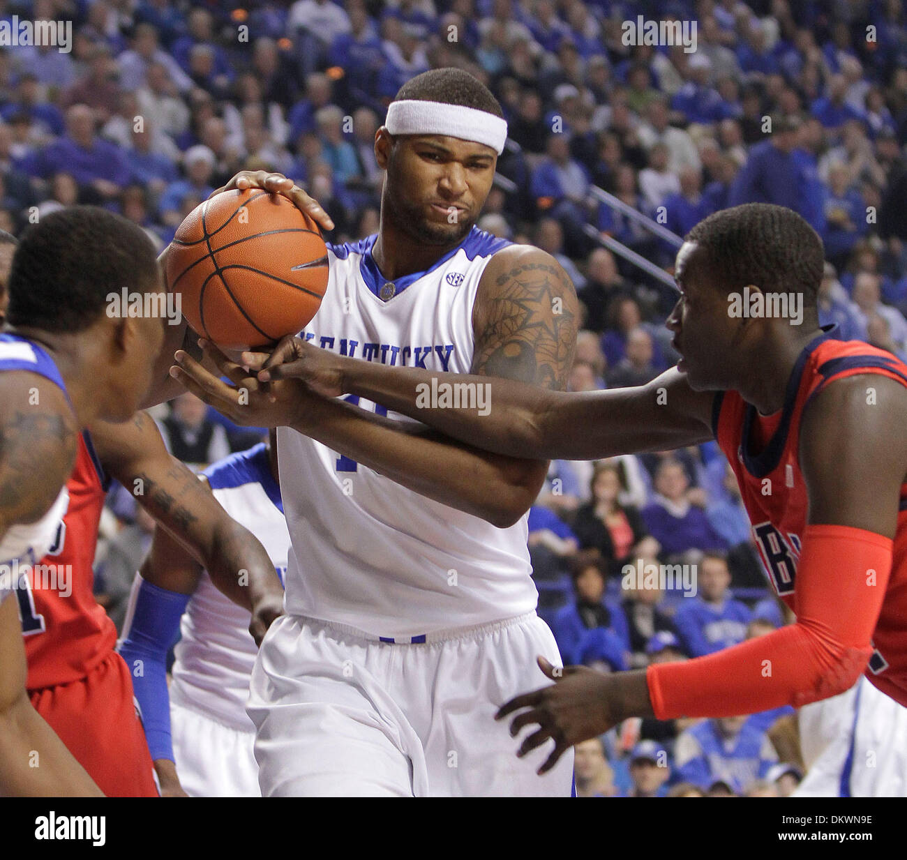 Feb. 02, 2010 - Lexington, Kentucky, USA - UK's DeMarcus Cousins ...