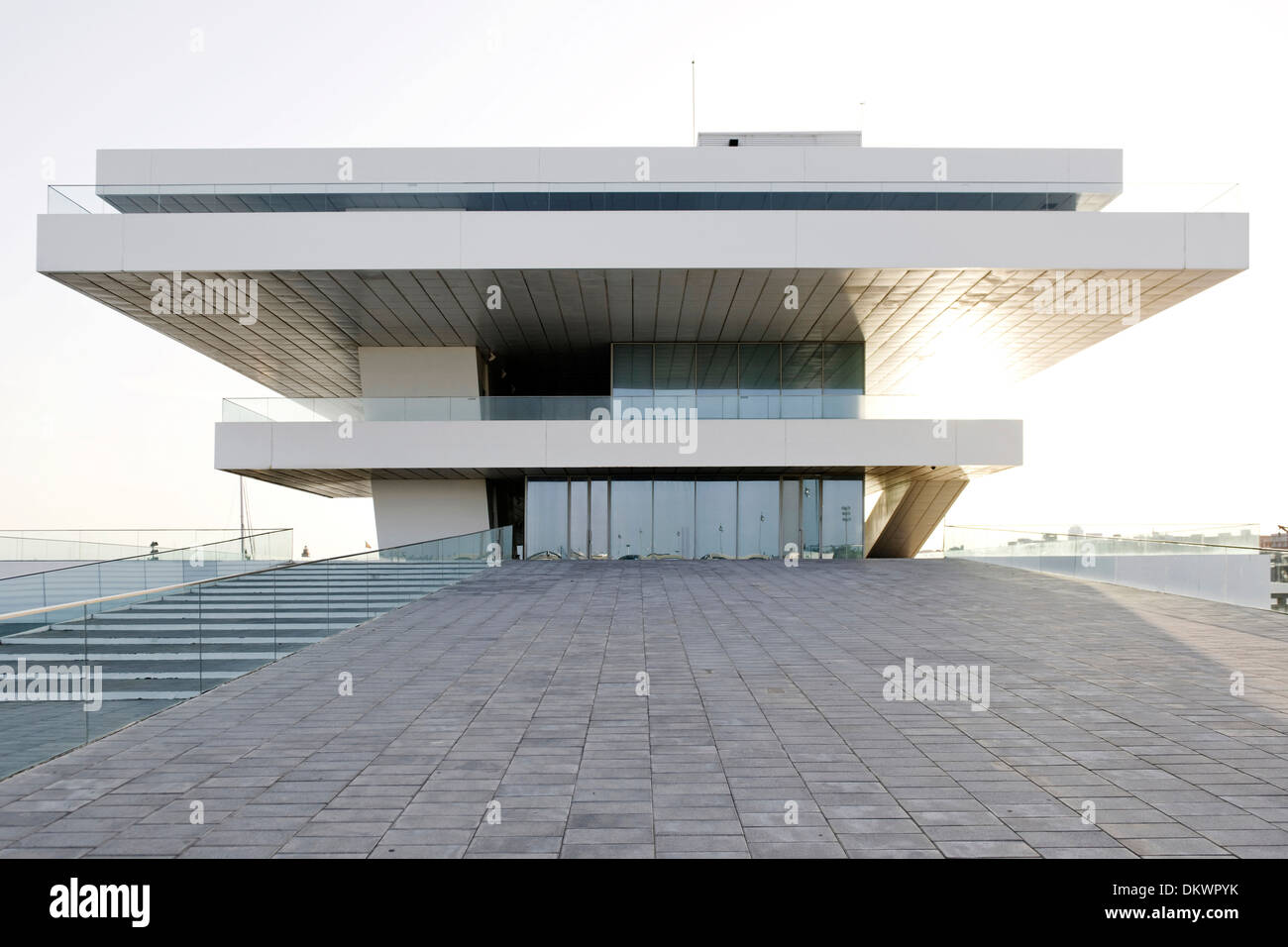 Veles e Vents, architecture by David Chipperfield, Port Americas Cup ...
