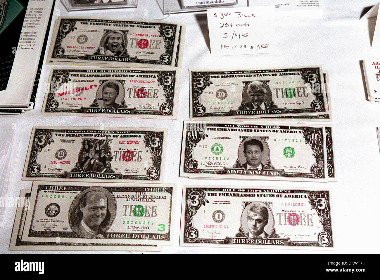 2000 presidential campaign hi-res stock photography and images - Alamy