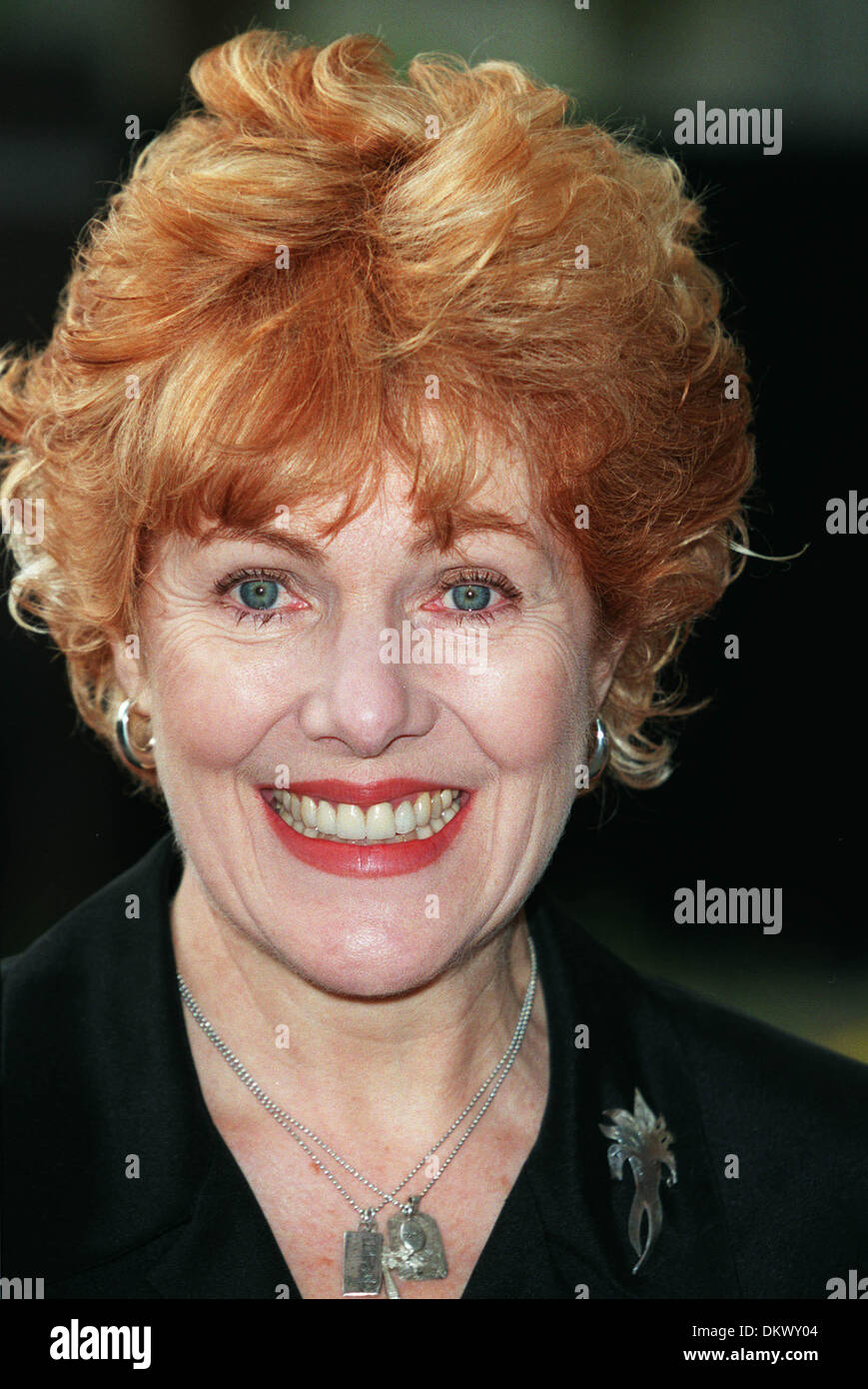 Lynn redgrave 2001 hi-res stock photography and images - Alamy