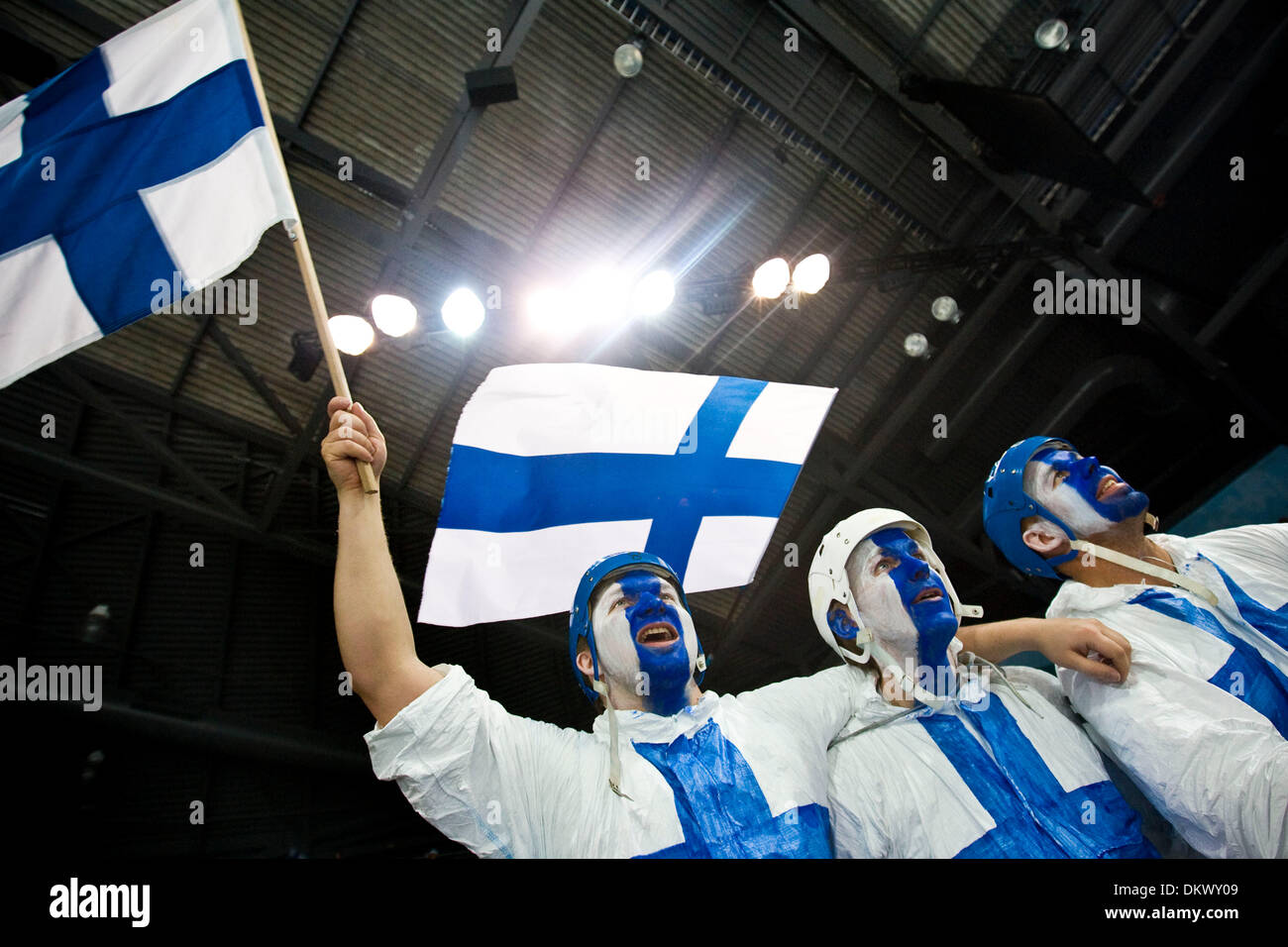 Finland fans cheer team hi-res stock photography and images - Alamy