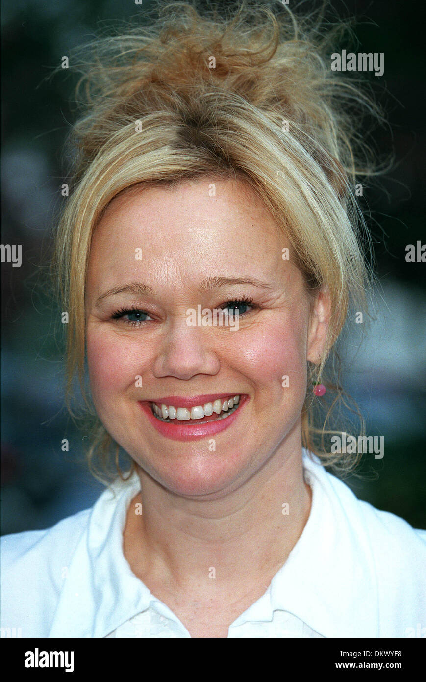 CAROLINE RHEA.ACTRESS.LOS ANGELES, USA.02/12/2001.BN35B14A Stock Photo ...