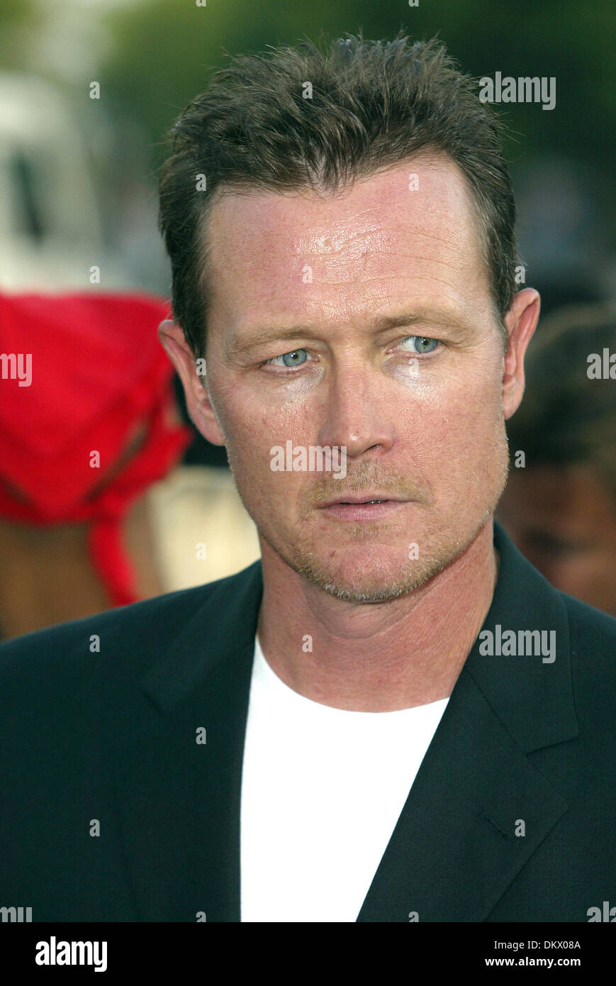 Robert patrick 2002 hi-res stock photography and images - Alamy