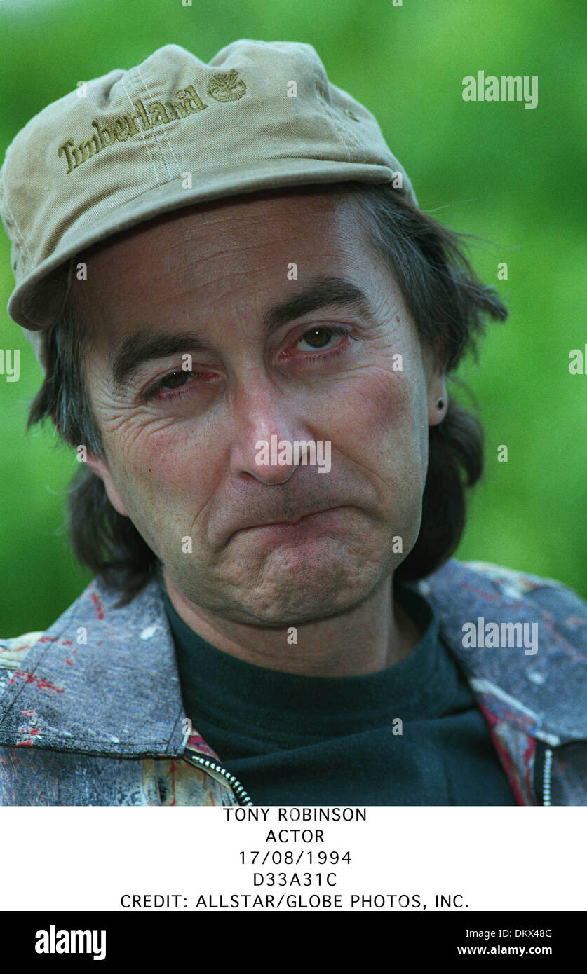 Tony robinson actor hi-res stock photography and images - Alamy