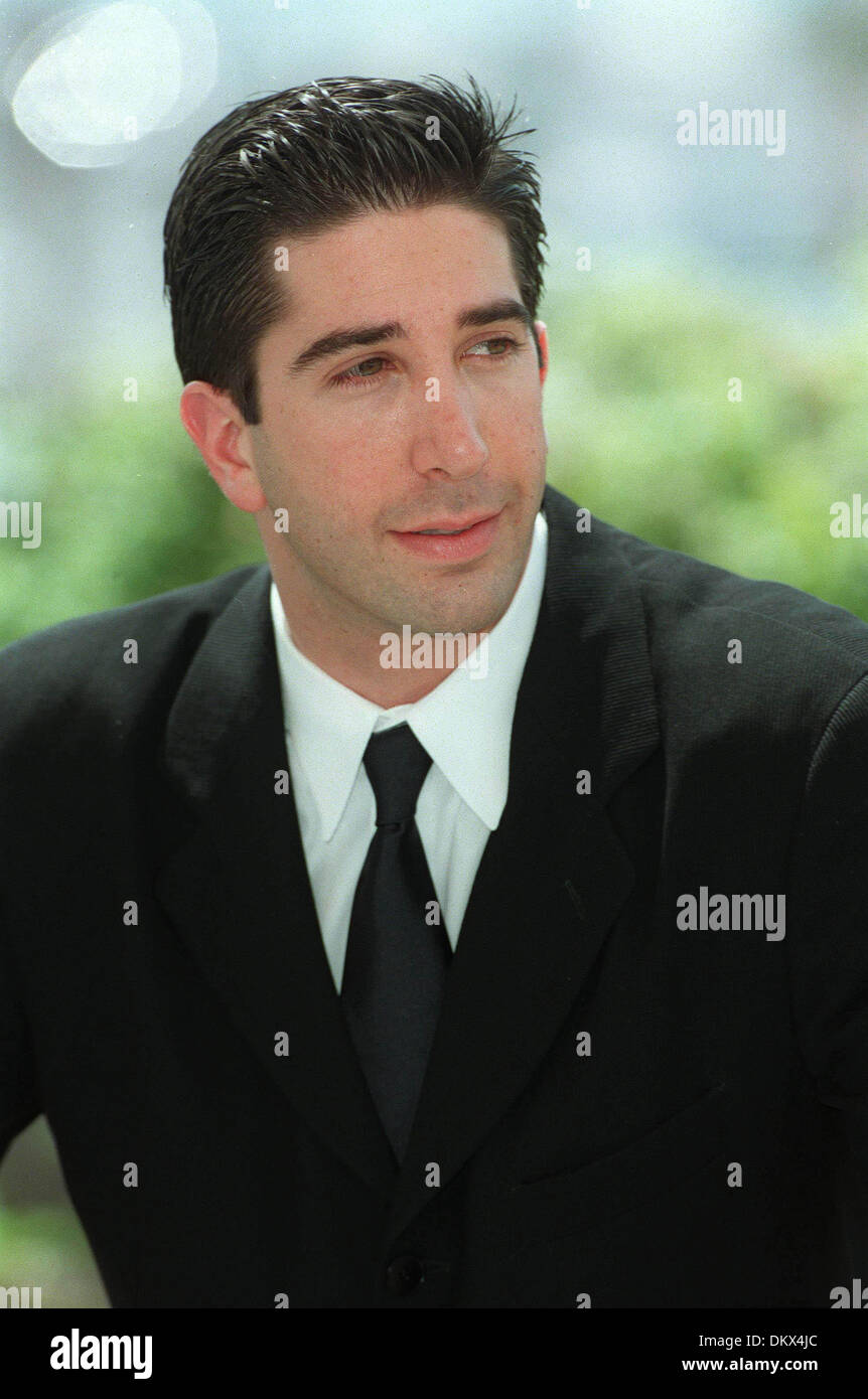 David schwimmer 1996 hi-res stock photography and images - Alamy