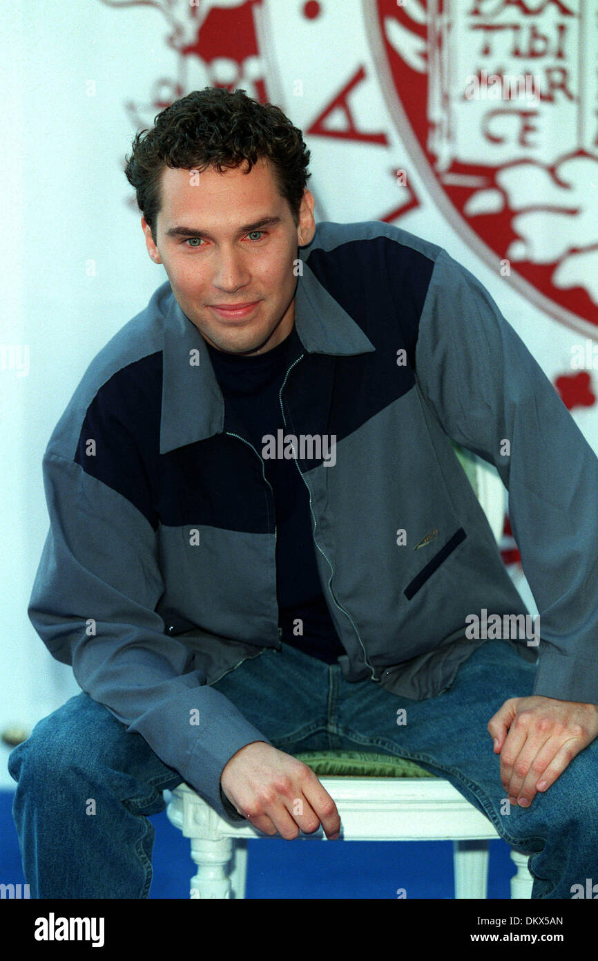 BRYAN SINGER.FILM DIRECTOR.22/09/1998.P55B6C Stock Photo - Alamy
