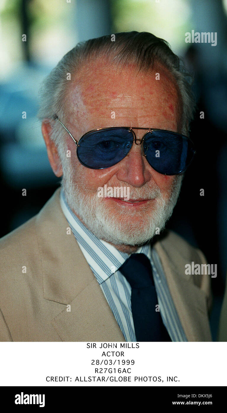 SIR JOHN MILLS.ACTOR.28/03/1999.R27G16AC Stock Photo - Alamy
