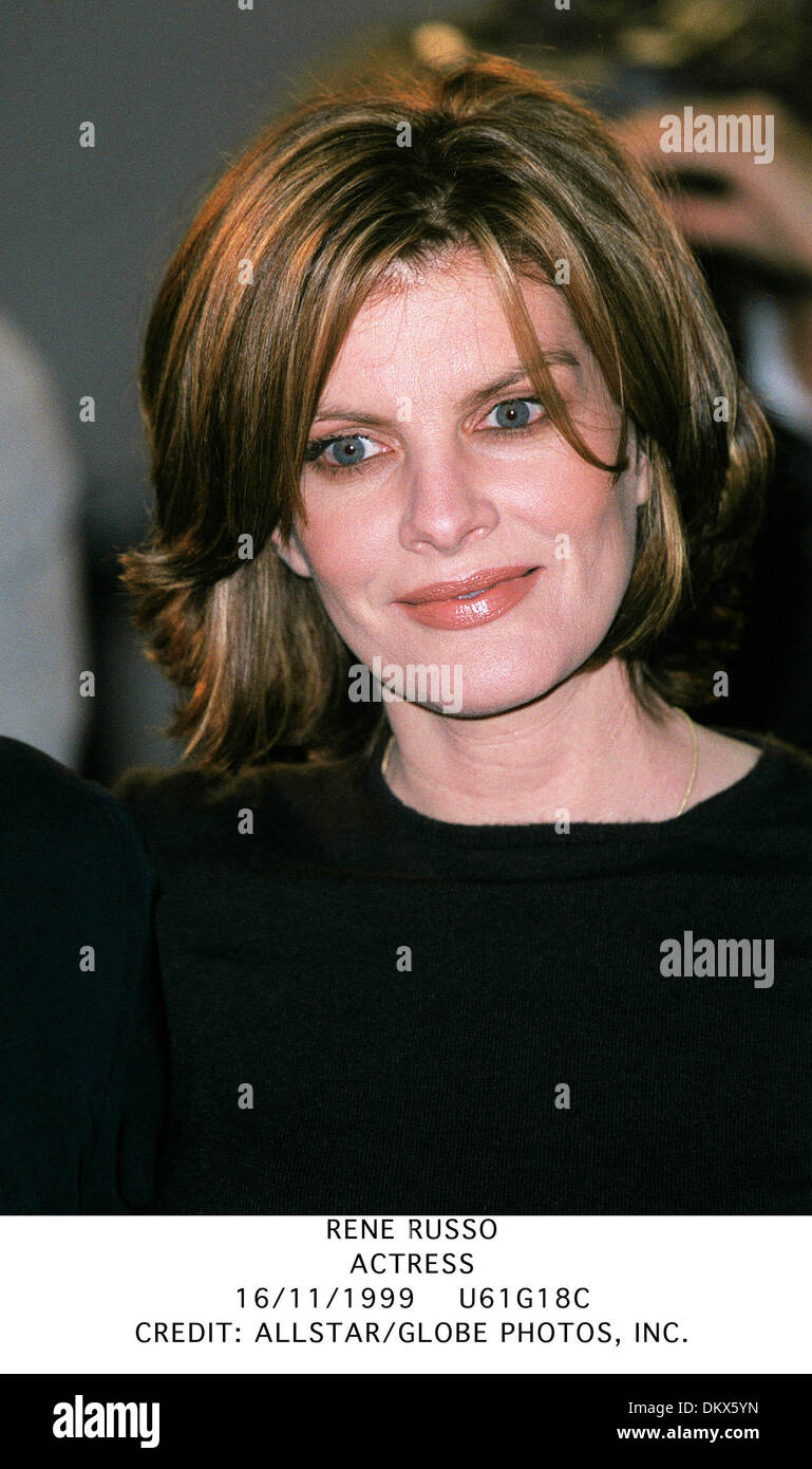 Actress rene russo hi-res stock photography and images - Alamy