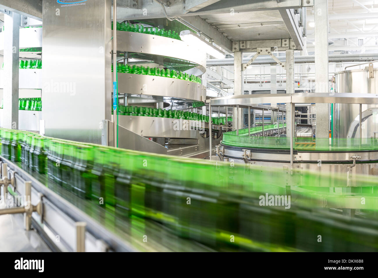 Factory brewery hi-res stock photography and images - Alamy