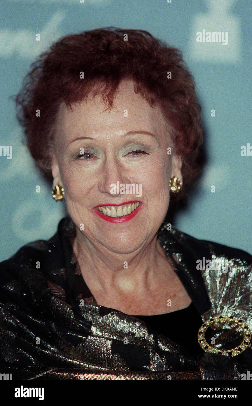 Jean stapleton hi-res stock photography and images - Alamy