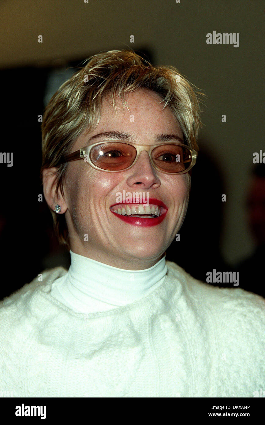 24 01 1997 hi-res stock photography and images - Alamy