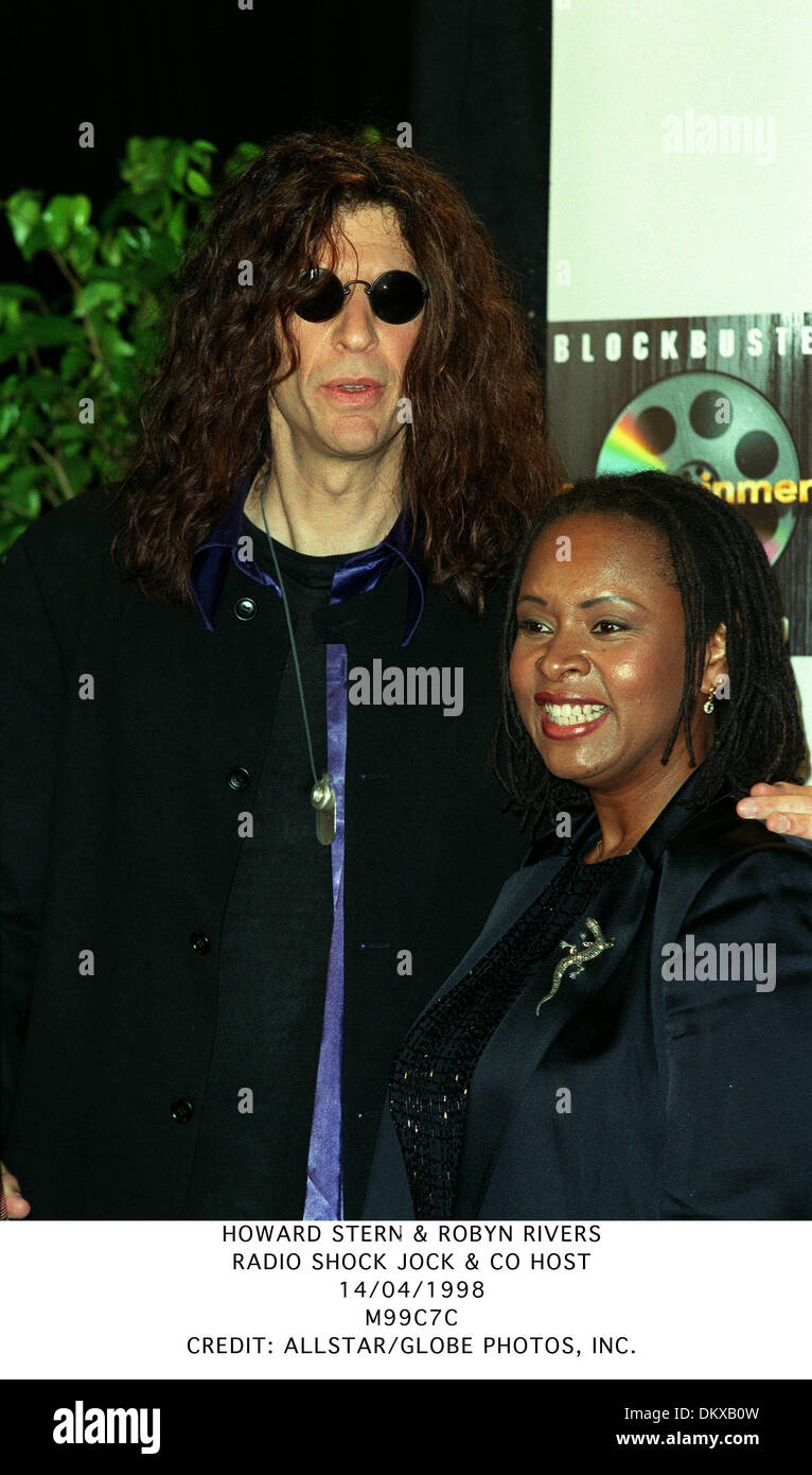 HOWARD STERN & ROBYN RIVERS.RADIO SHOCK JOCK & CO HOST.14/04/1998 ...