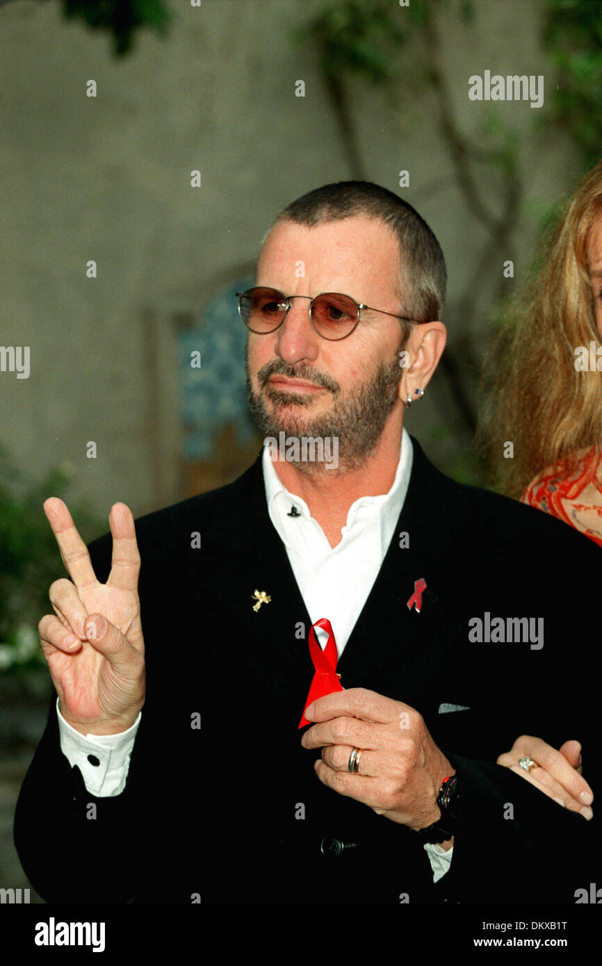 RINGO STARR.''THE BEATLES'' DRUMMER & SINGER.28/05/1998.N52A6AC Stock ...