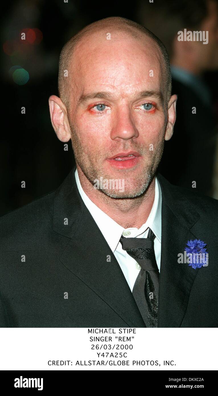 Michael stipe of rem hi-res stock photography and images - Alamy