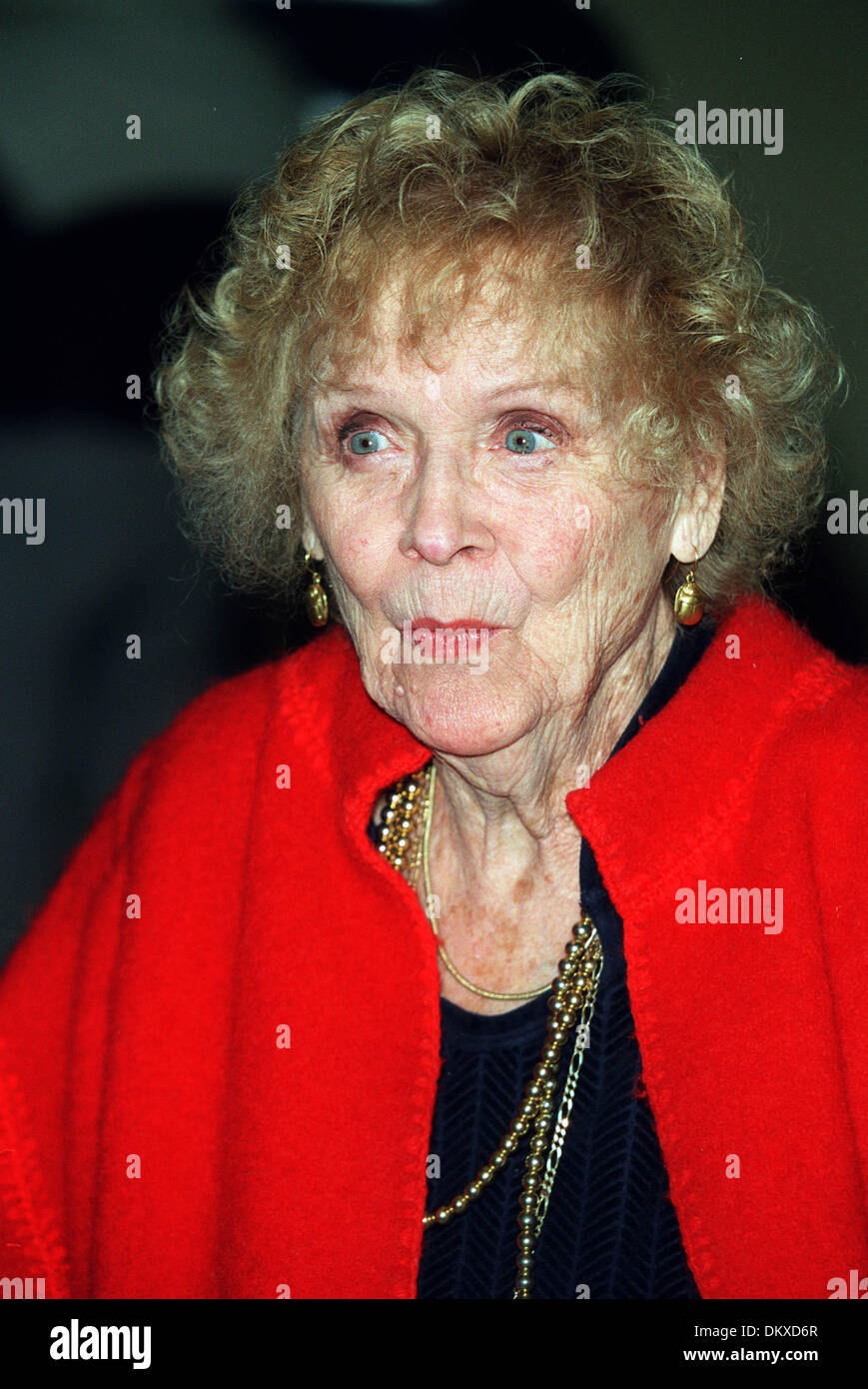 GLORIA STUART.ACTRESS.HOLLYWOOD, LA, USA.06/11/2001.BN12D2C. 2001 Stock ...