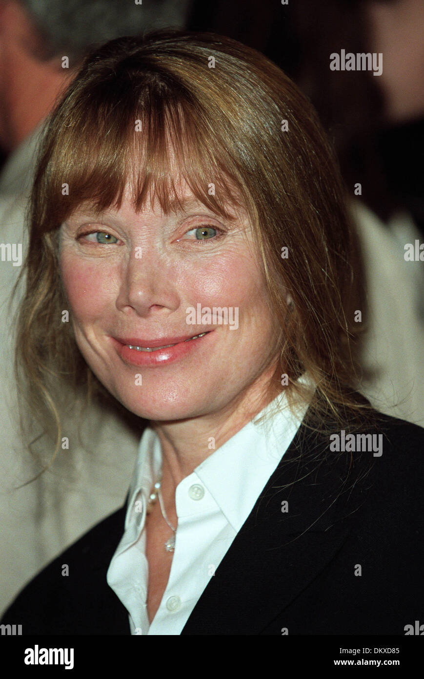 07 01 2002 hi-res stock photography and images - Alamy