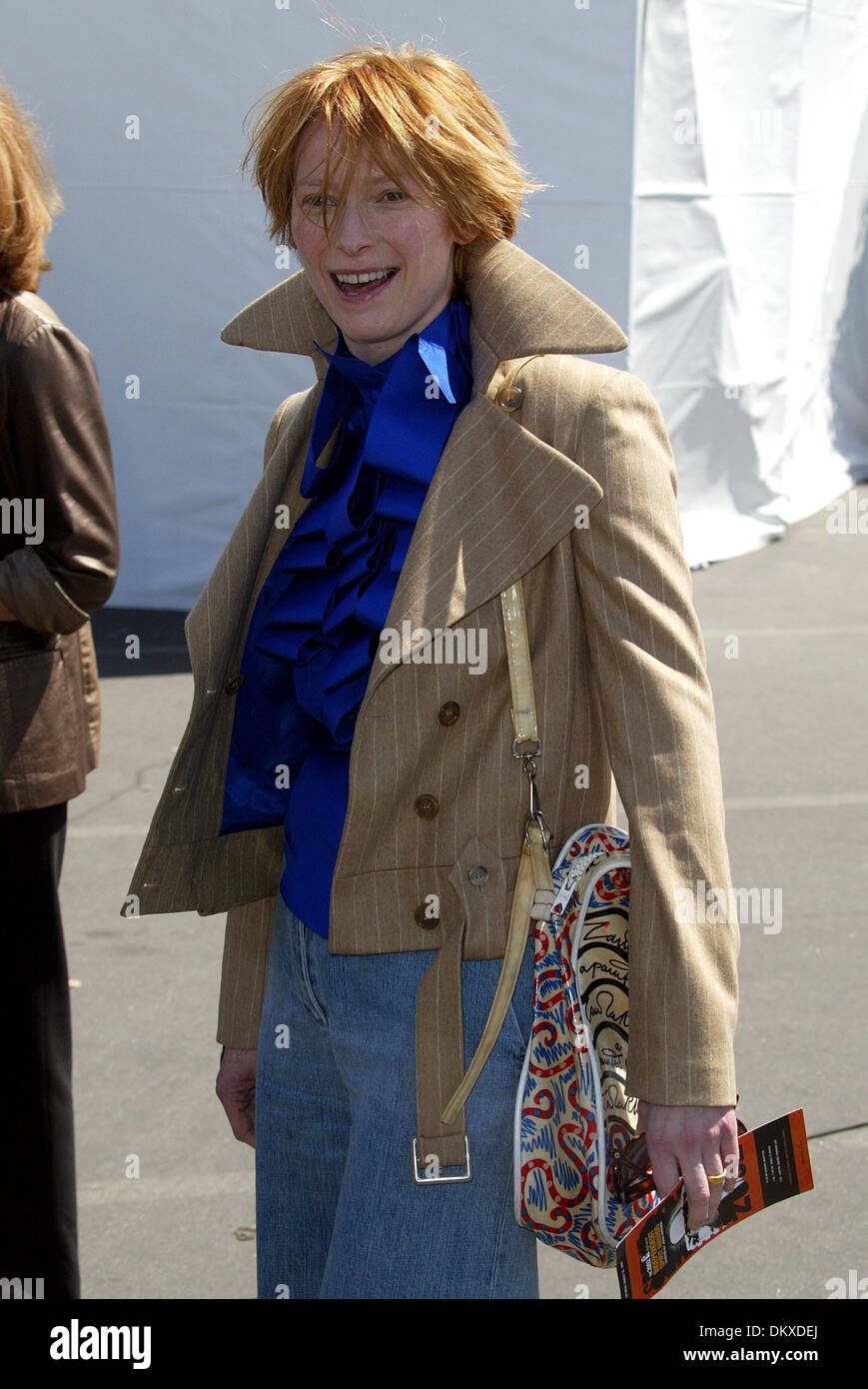 Tilda swinton the beach hi-res stock photography and images - Alamy