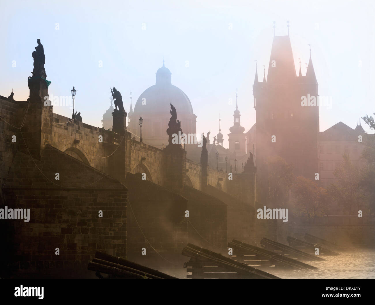 Prague - Charles bridge in the morning fog Stock Photo - Alamy