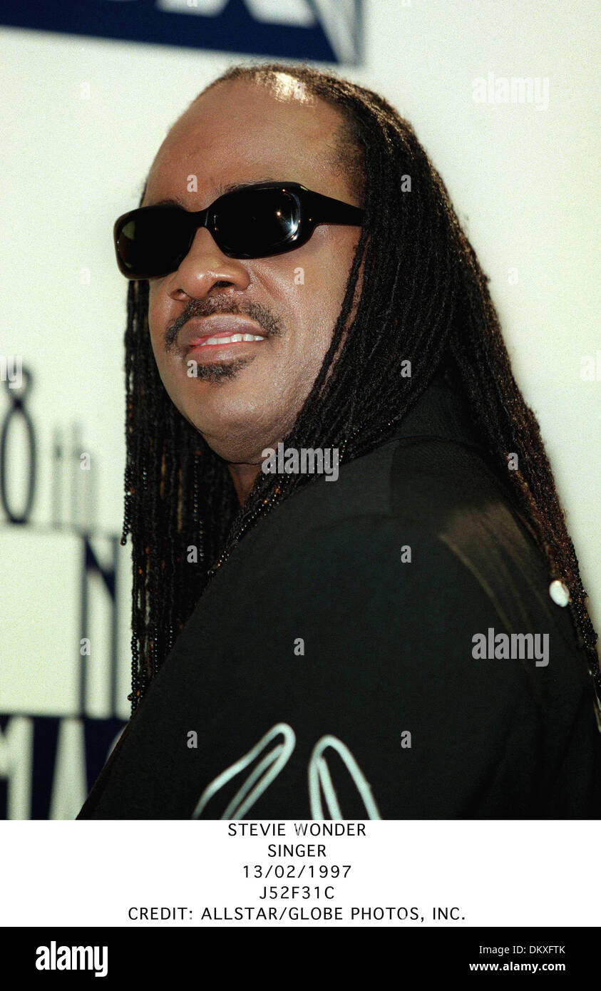 Stevie wonder singer hi-res stock photography and images - Alamy