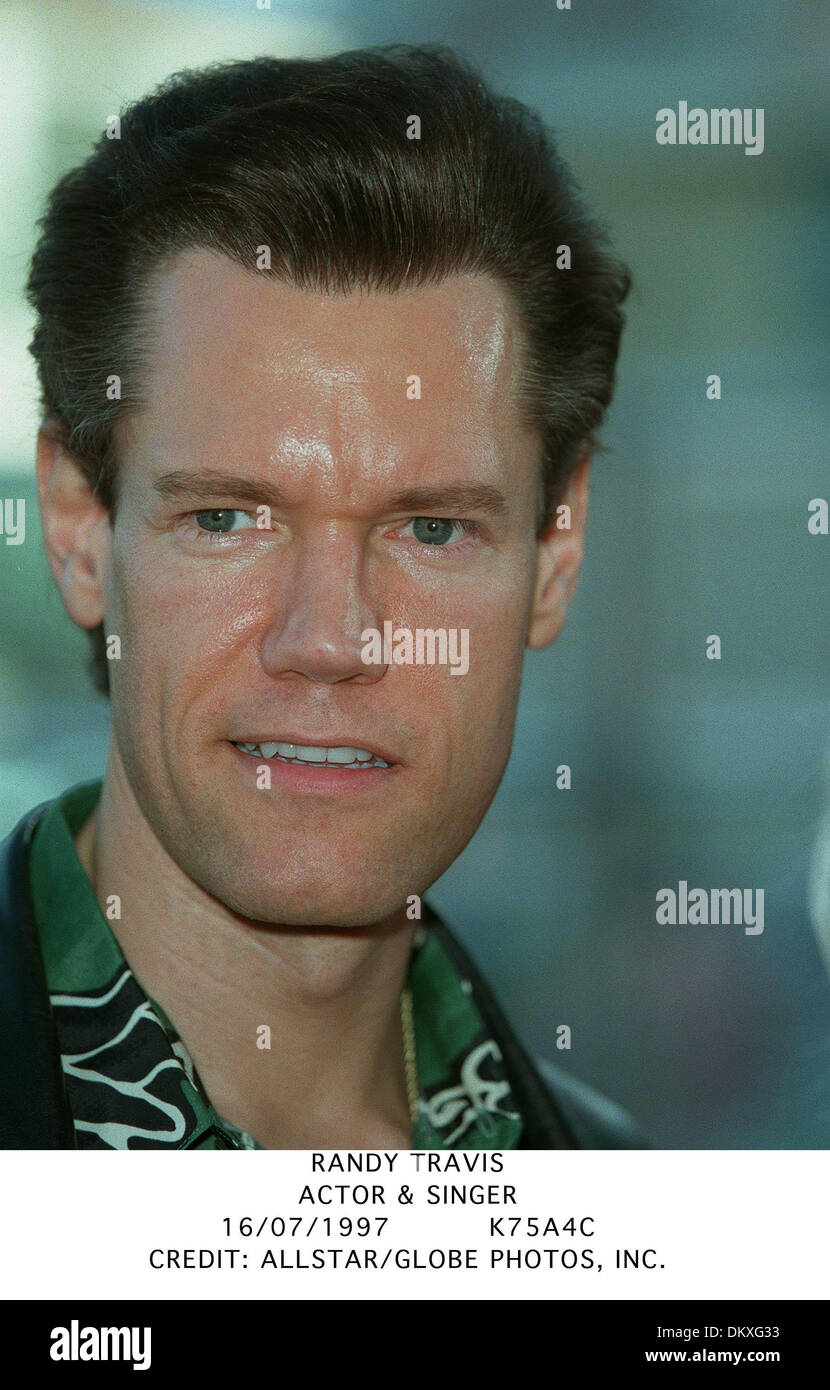 Randy travis hi-res stock photography and images - Alamy