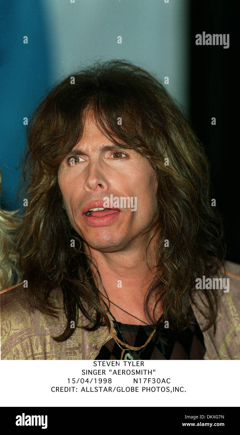 Singer aerosmith hi-res stock photography and images - Alamy