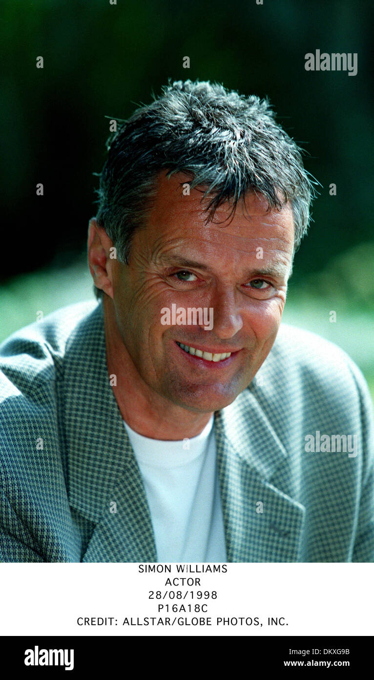 Simon williams hi-res stock photography and images - Alamy