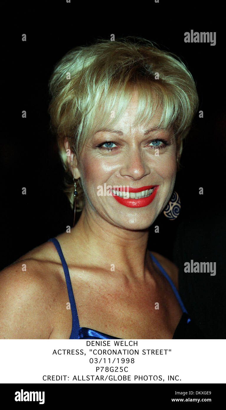 Denise welch hi-res stock photography and images - Alamy