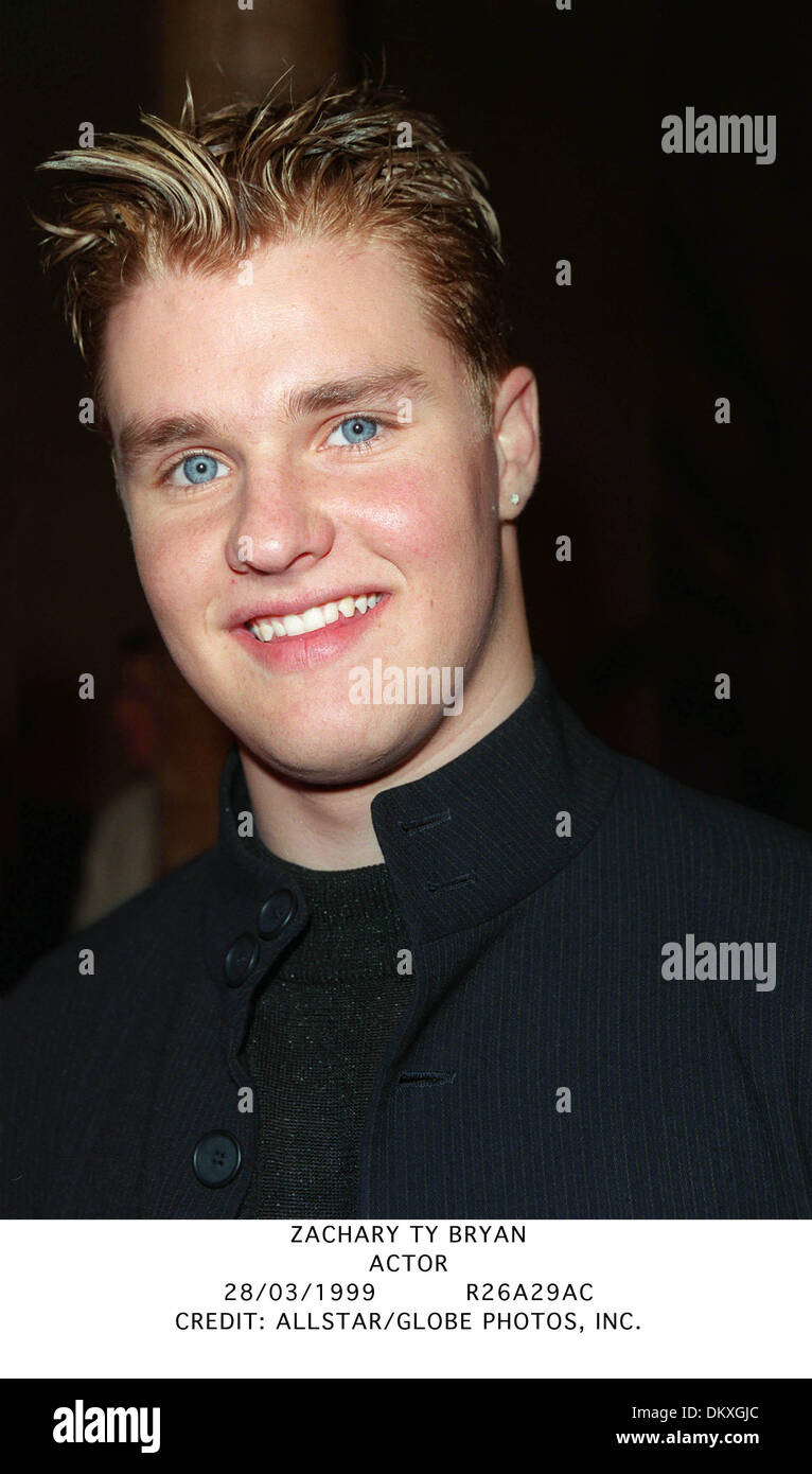 ZACHARY TY BRYAN.ACTOR.28/03/1999.R26A29AC Stock Photo - Alamy