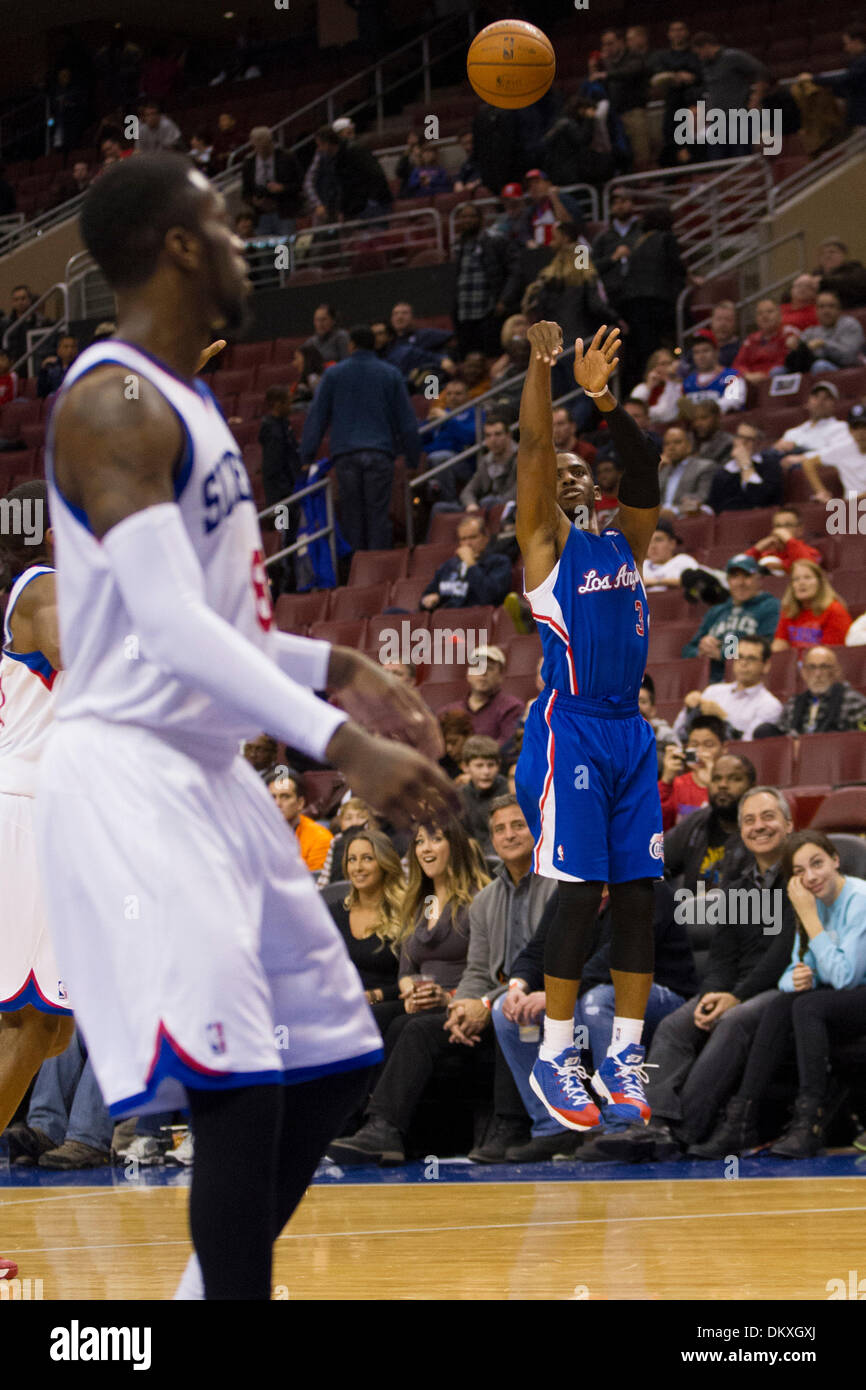 Philadelphia, Pennsylvania. 9th Dec, 2013. Los Angeles Clippers point ...