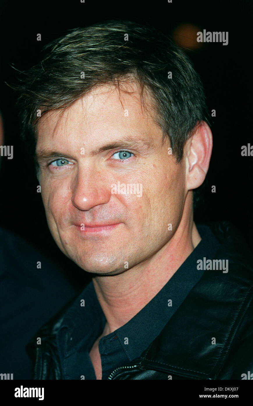 Director kevin williamson hi-res stock photography and images - Alamy