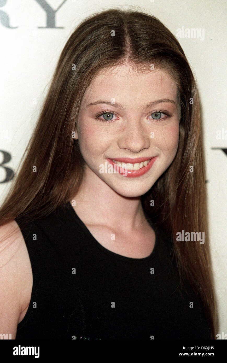 MICHELLE TRACHTENBERG.ACTRESS.BEVERLEY HILLS, LA, USA.25/10/2001 ...