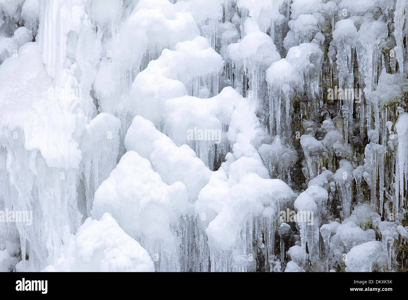 Multnomah Falls Frozen High Resolution Stock Photography and Images - Alamy