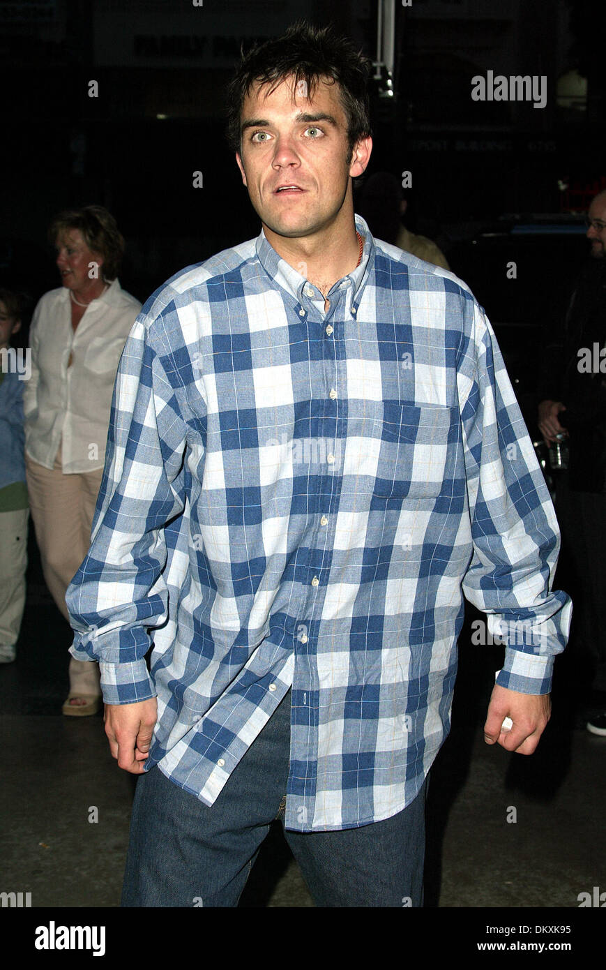 ROBBIE WILLIAMS.POP SINGER.OS ANGELES, USA.EGYPTIAN THEATRE, HOLLYWOOD ...