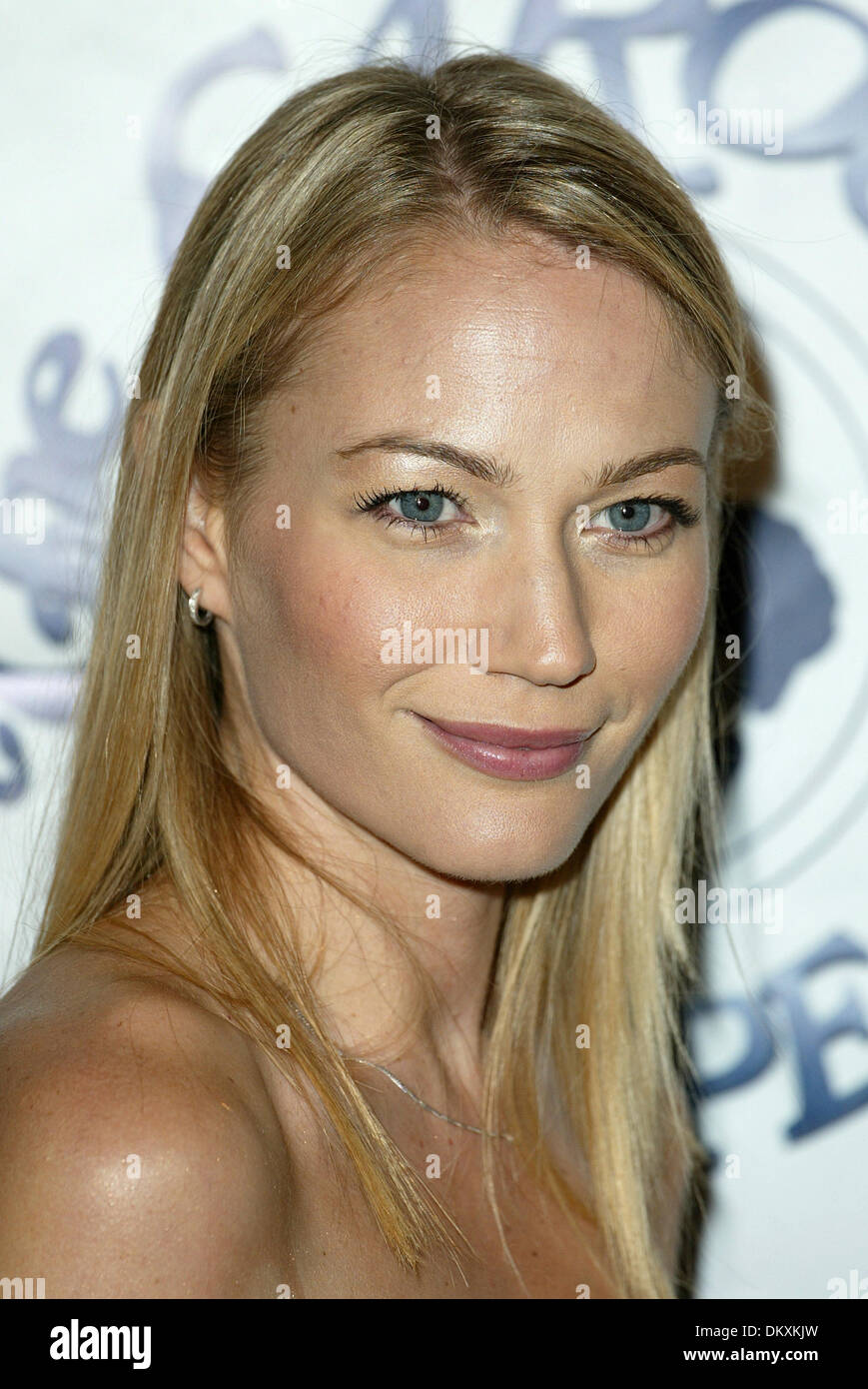 SARAH WYNTER.ACTRESS.HILLS, LA, USA.BEVERLY HILTON HOTEL, BEVERLY.15/10 ...