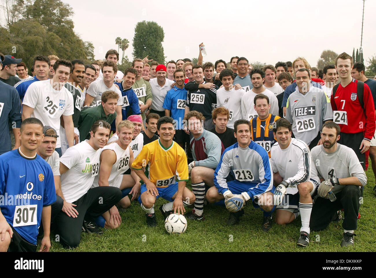 ERIC WYNALDA & ACTORS.FOOTBALL STAR & ACTORS.STUDIO , LOS ANGELES, USA ...