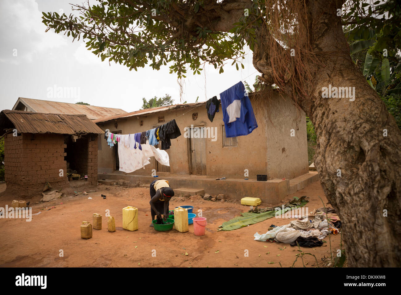Exterior family home in Gombe, Uganda, East Africa Stock Photo - Alamy