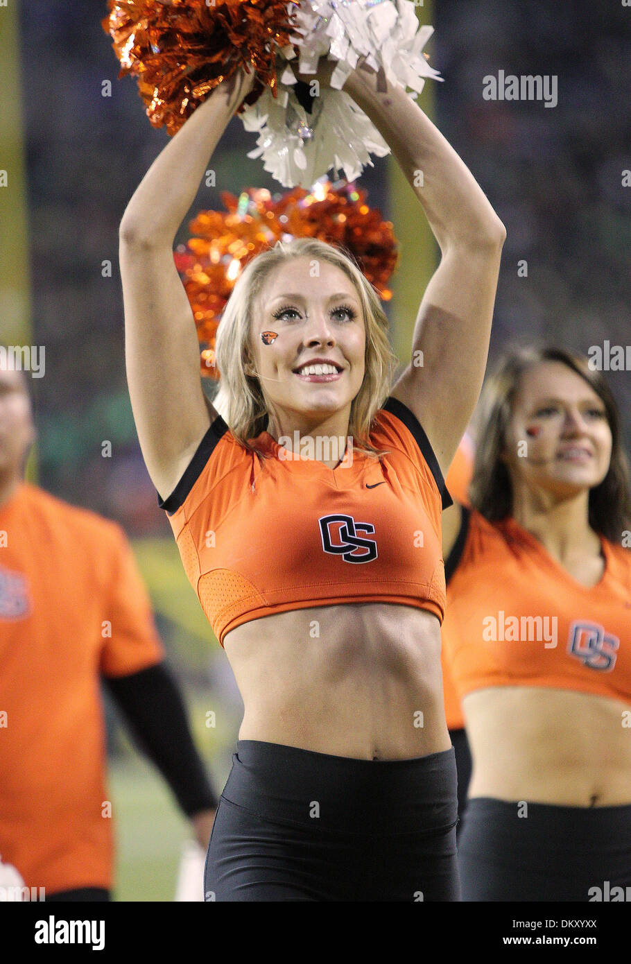 Eugene, OR, USA. 29th Nov, 2013. November 29 2013: An Oregon State ...