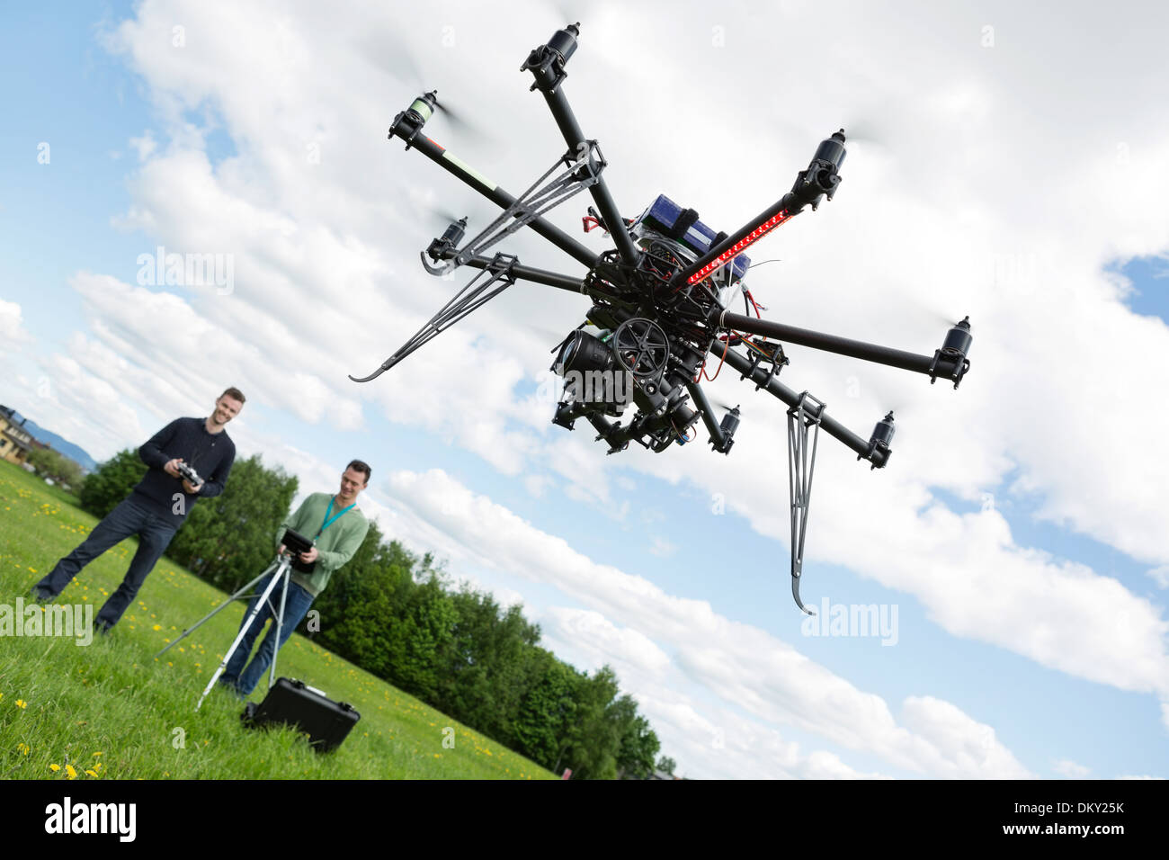 Uav hi-res stock photography and images - Alamy