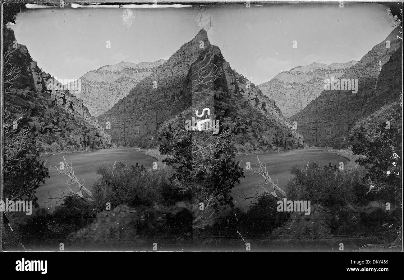 Dunn's Cliff, located in the Canyon of Lodore along the Green River ...