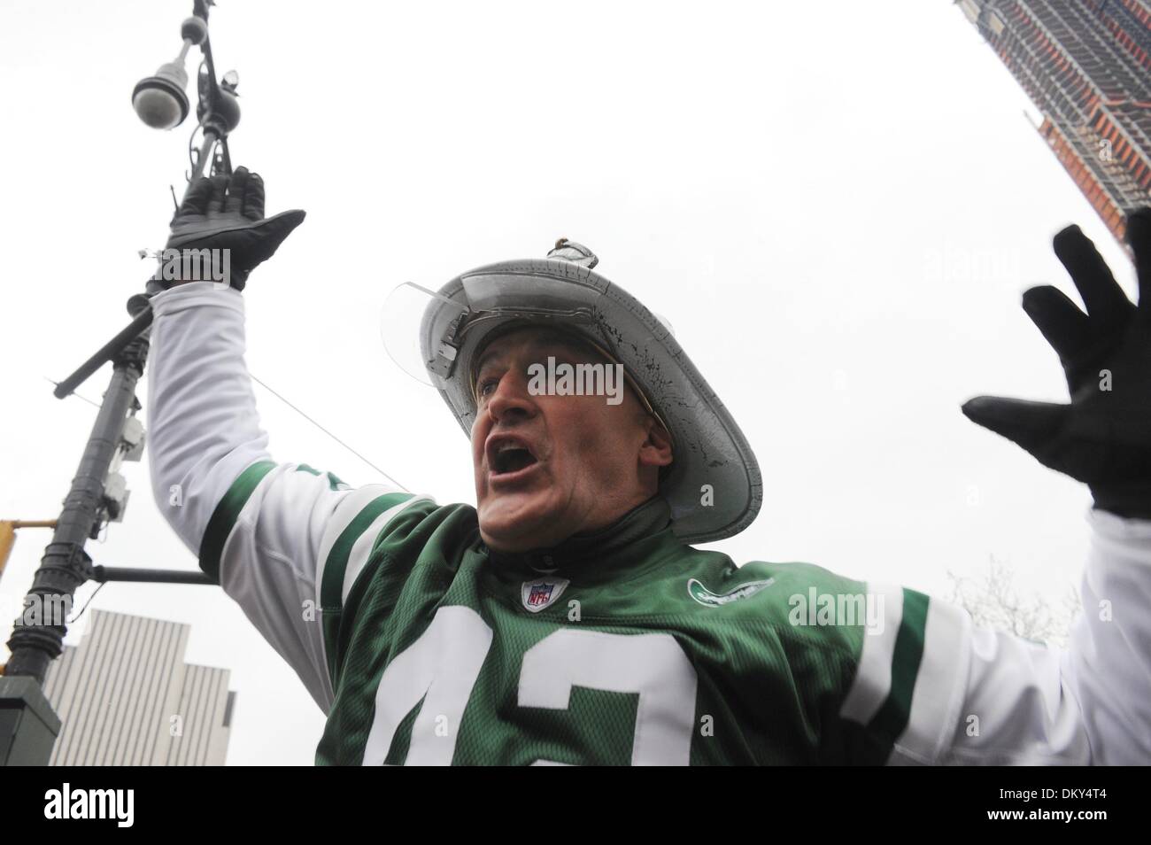 Jan 08, 2010 - Manhattan, New York, USA - ED ANZALONE, better known as ...