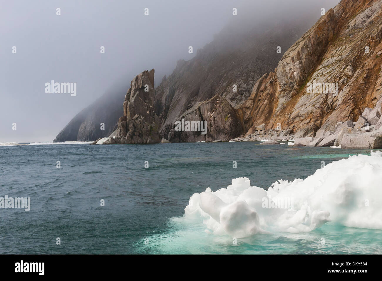 Cliffs at Herald Island, Chuckchi Sea, Russian Far East, Unesco World ...