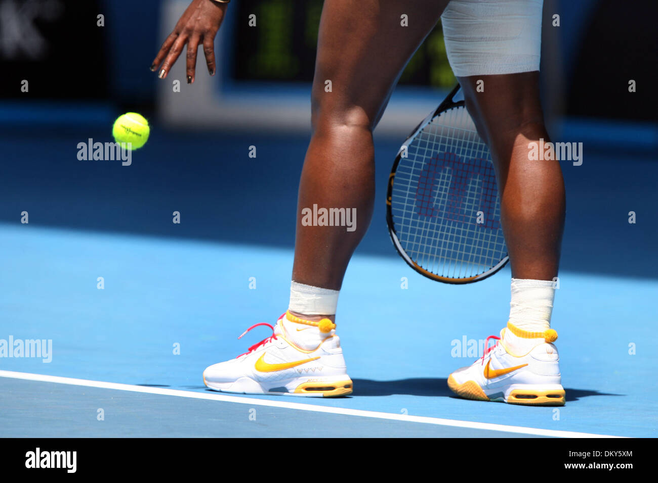Jan 19, 2010 - Melbourne, Victoria, Australia - ROGER FEDERER (SUI ...