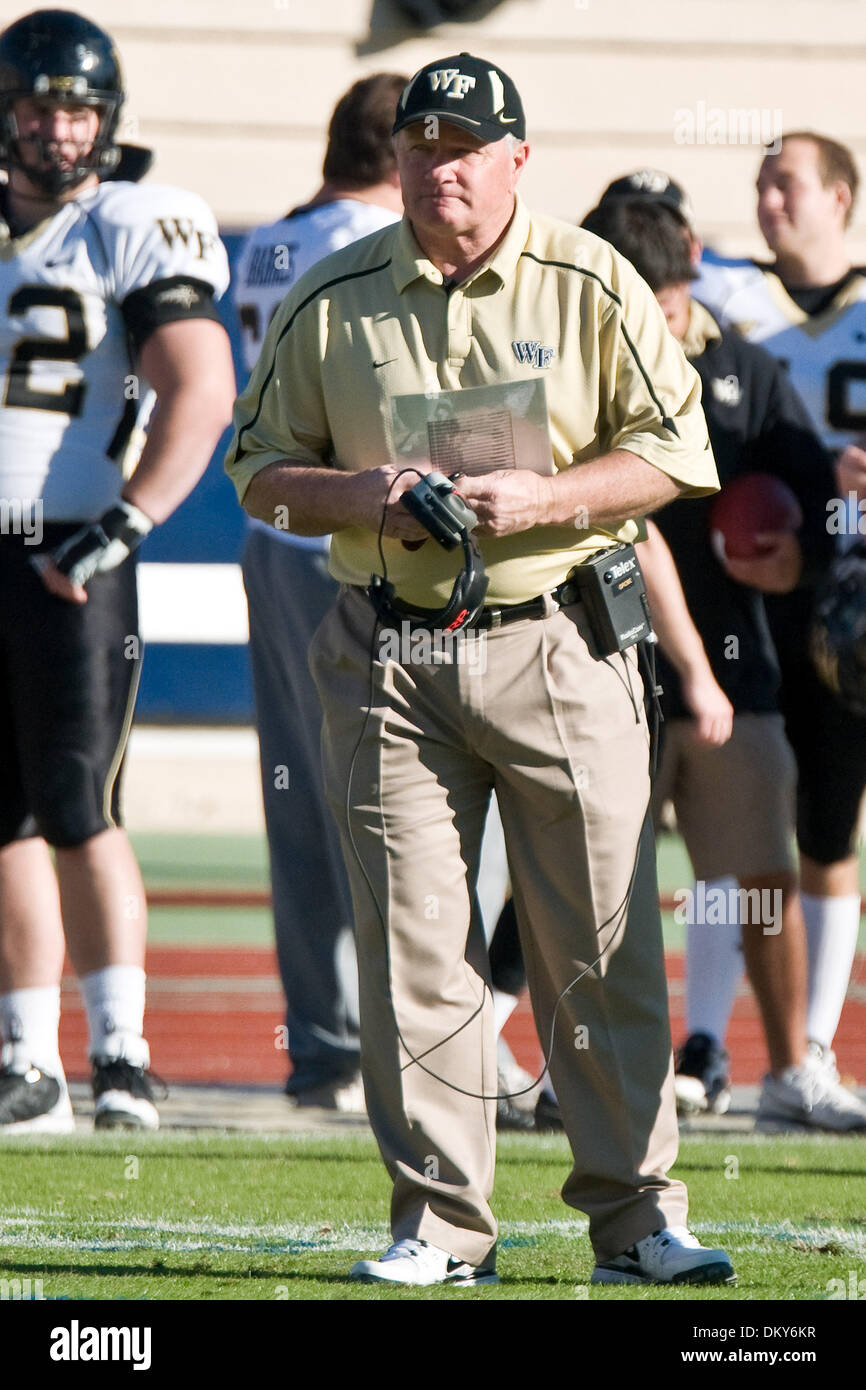 Jim grobe hi-res stock photography and images - Alamy