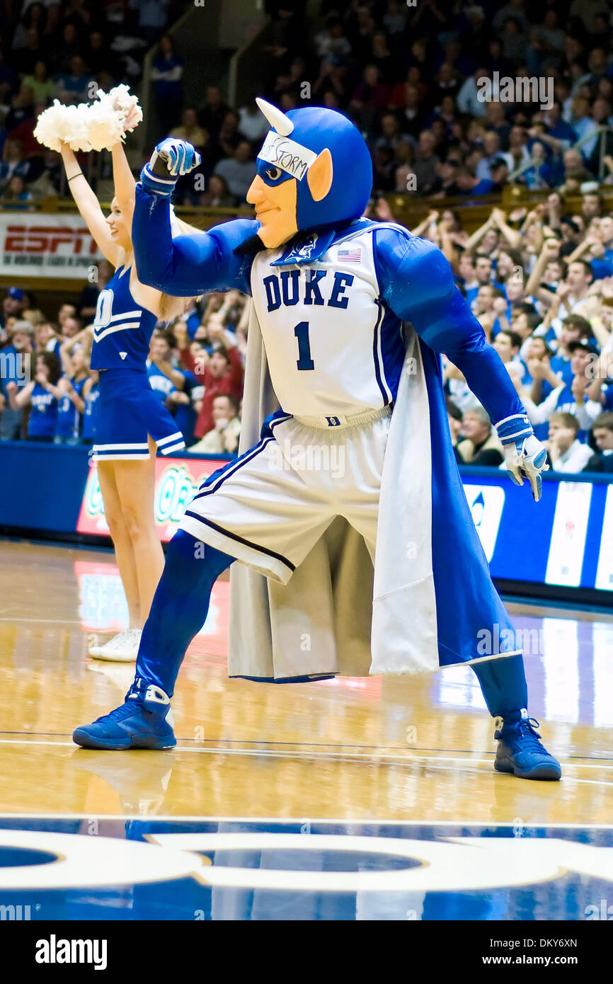 Duke blue devil fans hi-res stock photography and images - Alamy