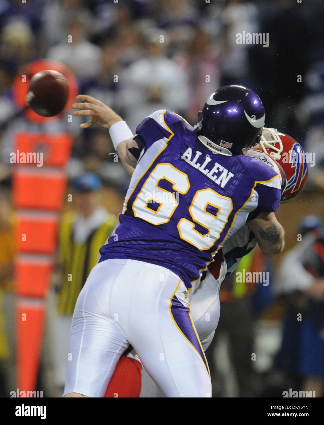Jared allen minnesota vikings hi-res stock photography and images - Alamy
