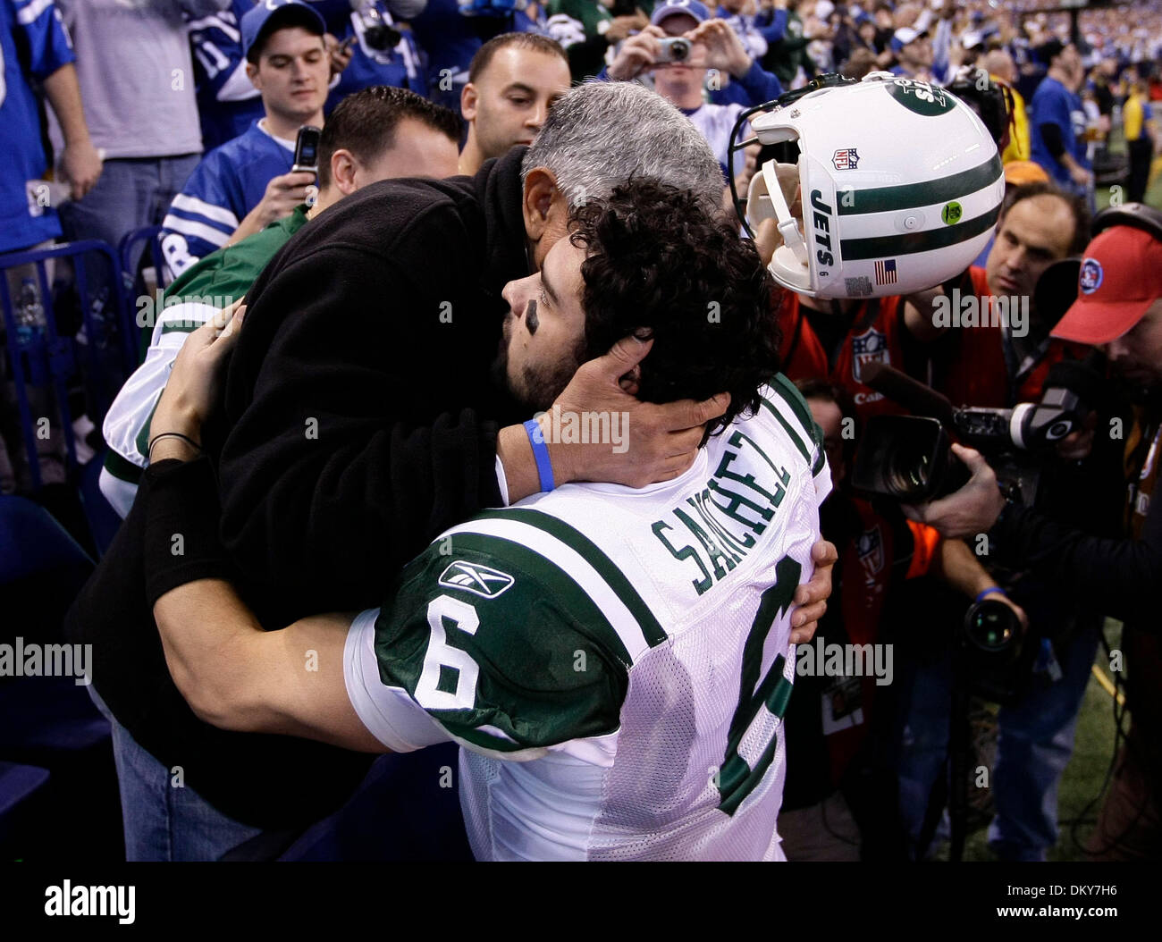 Jan. 24, 2010 - Indianapolis, Kentucky, USA - Jet quarterback Mark ...