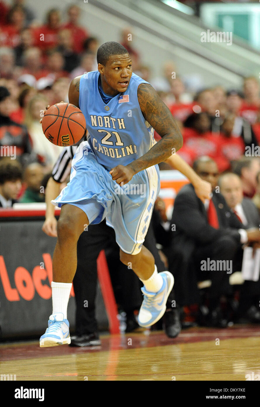Jan 26, 2010 - Raleigh, North Carolina; USA - Carolina Tarheels (21 ...